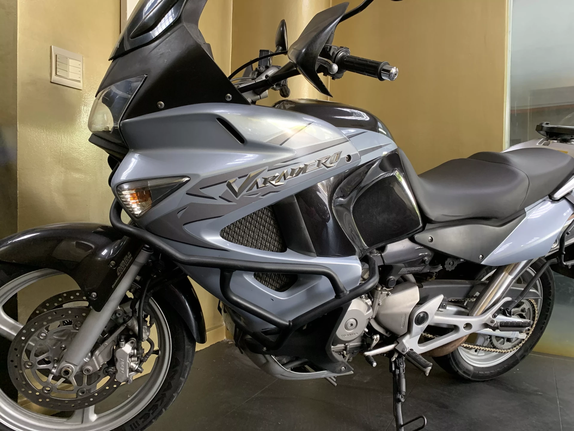 4 Motos Honda XL 1000V à venda em PR