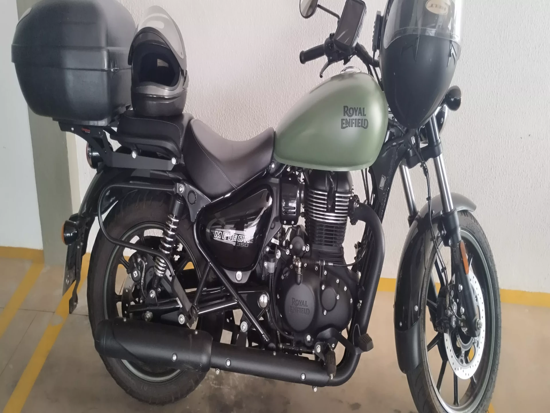 Moto Royal Enfield Meteor 350 Fireball Green ABS - 2024 - 784784 - Belo ...