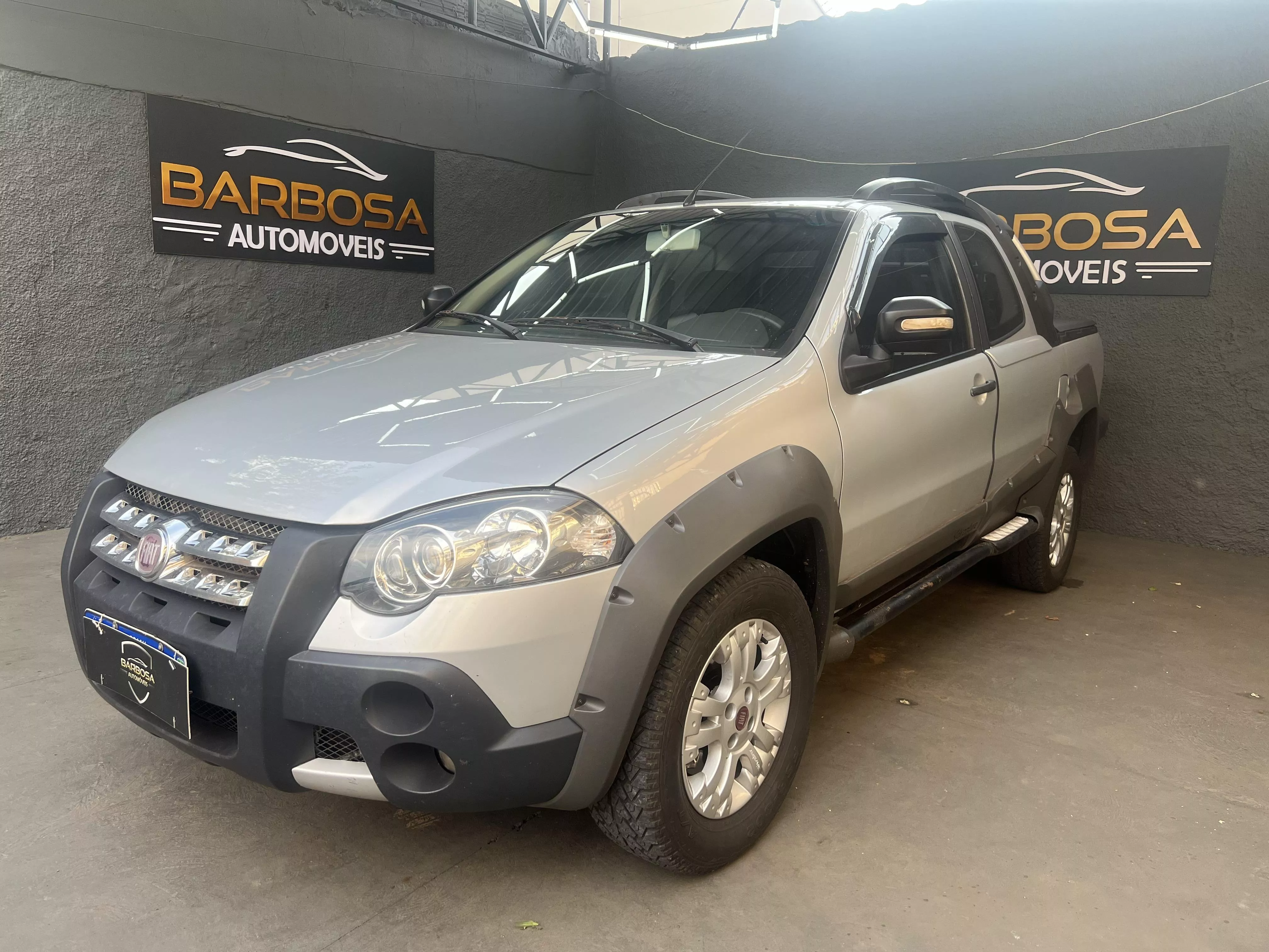 Carro Fiat Strada CD 1.8 Adventure Locker 2012 - 3937923 - Campo Grande ...