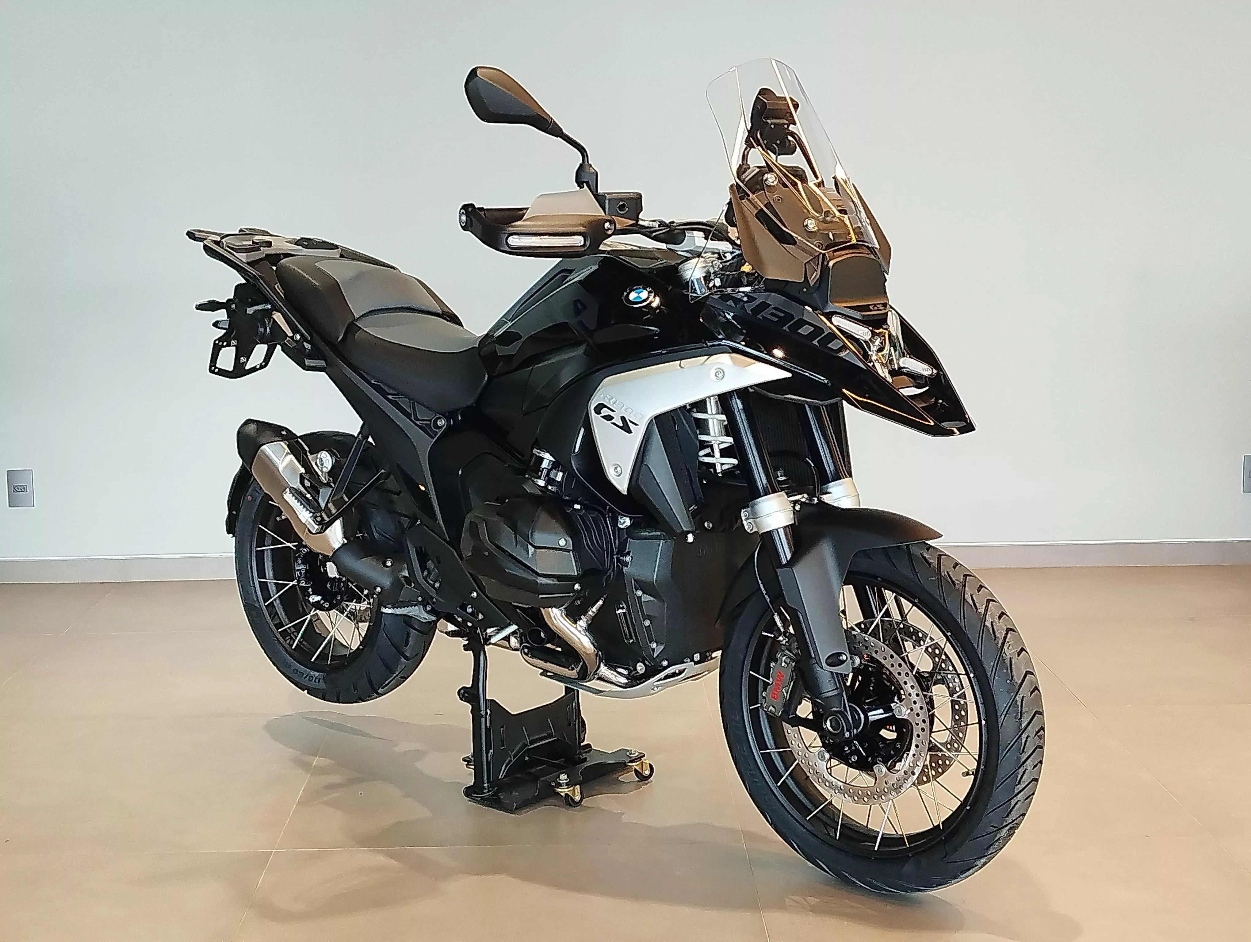 Moto BMW R 1300 GS Triple Black - 2025 - 735438 - Cascavel PR | Moto.com.br