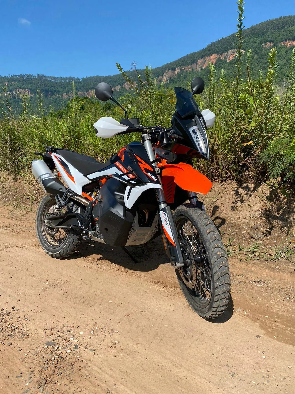 2 Motos Ktm 890 Factory em Tubarão SC | Moto.com.br