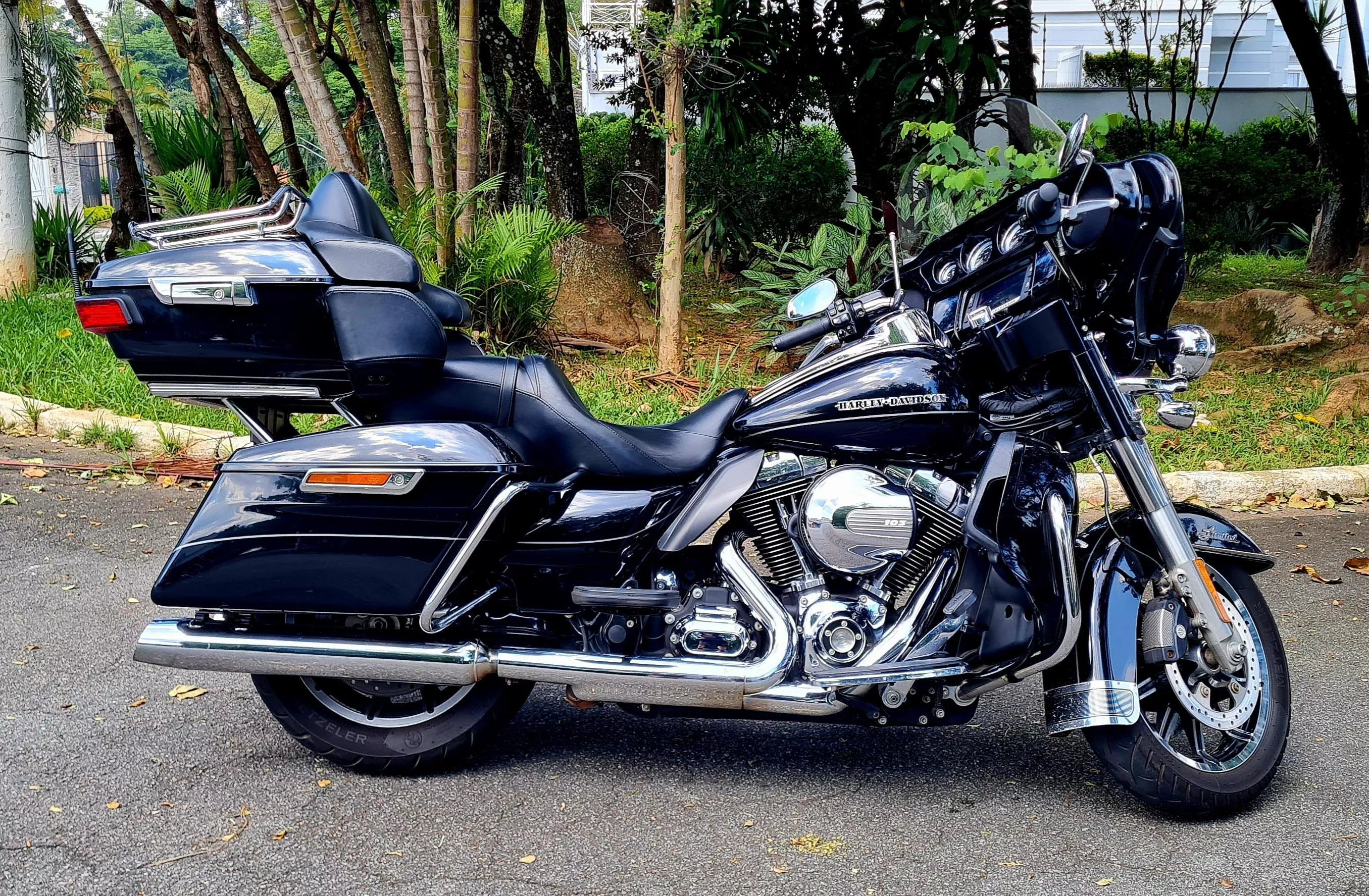 44 Motos Harley-Davidson Ultra Limited à venda