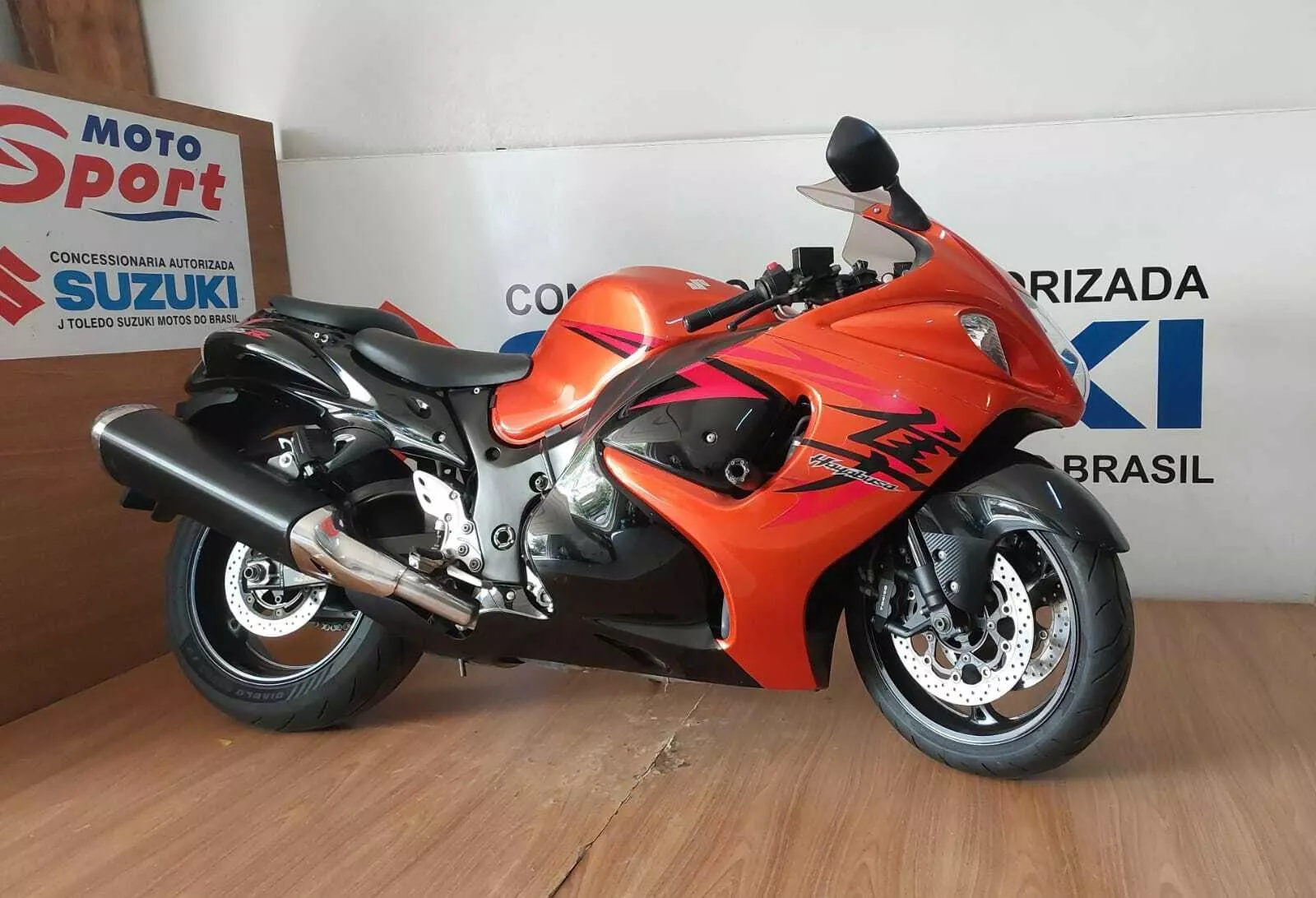 12 Motos Suzuki GSX-R 1300 HAYABUSA 197CV à venda