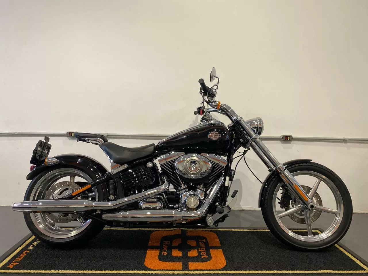 5 Motos Harley-Davidson Rocker à venda