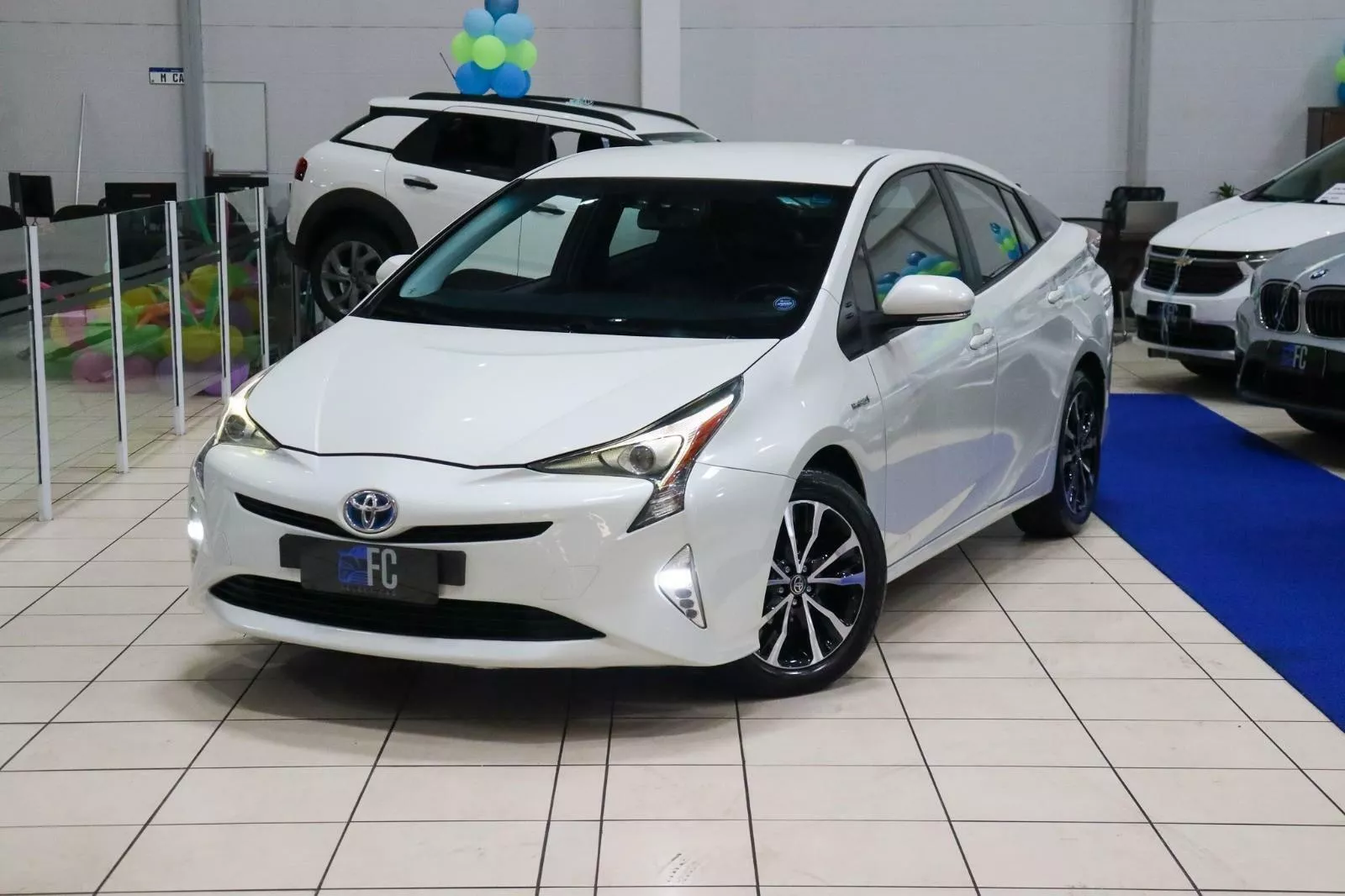 8 Carros Toyota Prius 1.8 Híbrido à venda