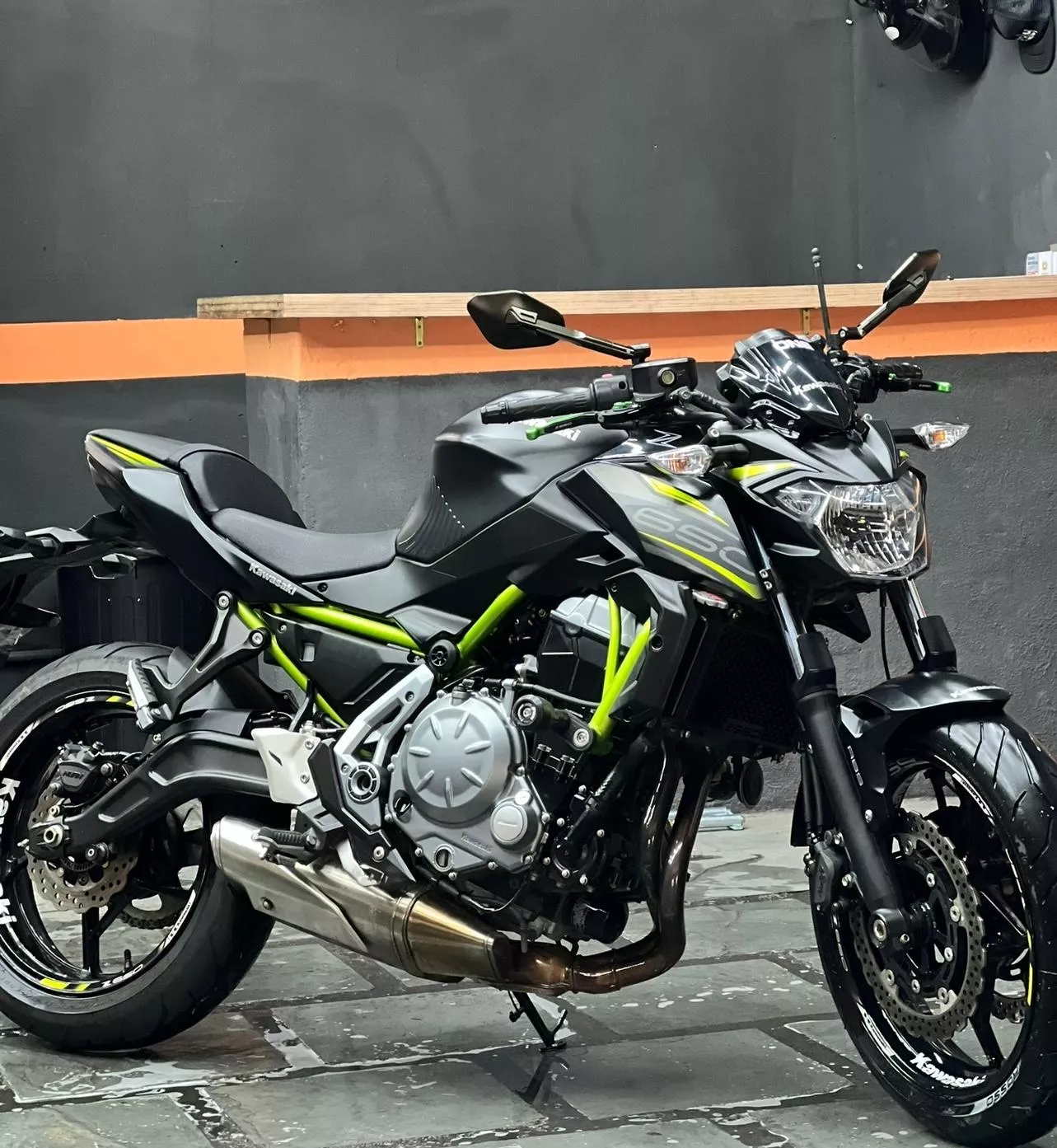 46 Motos Kawasaki Z 650 em Fortaleza CE | Moto.com.br
