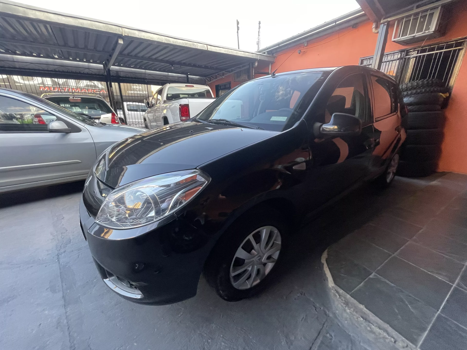 Carro Renault Sandero 1.6 Expression 2012 - 5712507 - Goiânia - GO