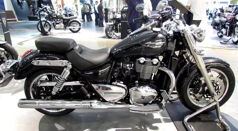 4 Motos Triumph Thunderbird à venda