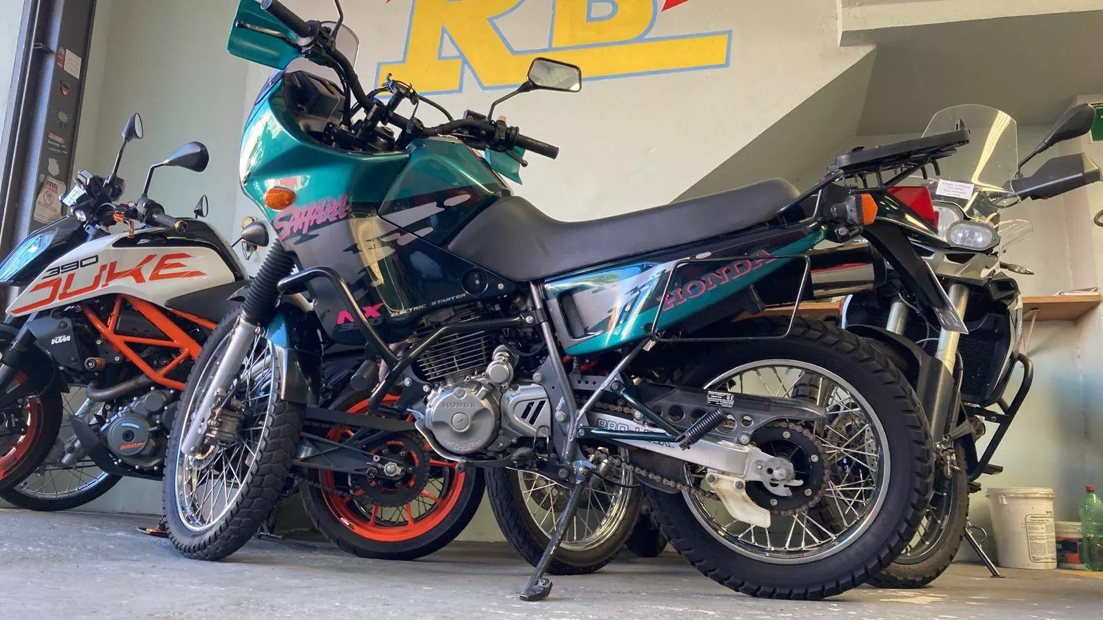 Honda NX 350 SAHARA -- 689567 -- Salto SP | Moto.com.br