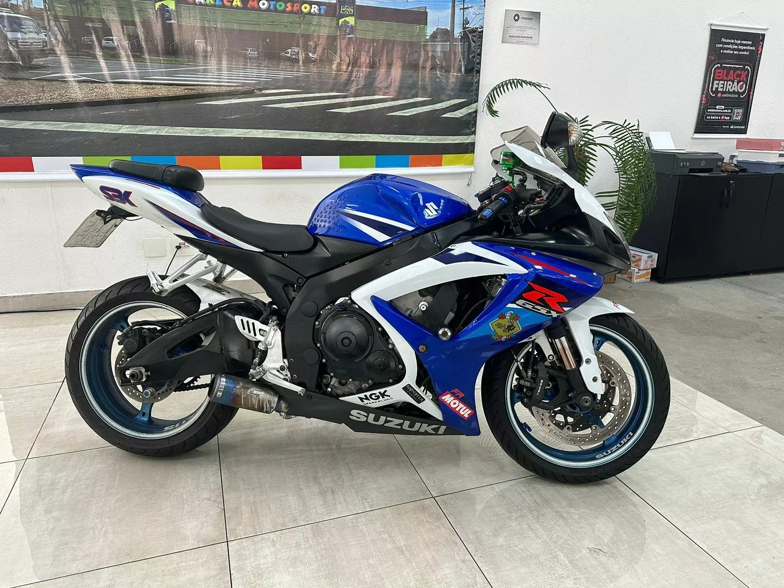 Moto Suzuki GSX-R 750 W SRAD - 2008 - 713008 - Rio Claro SP | Moto.com.br