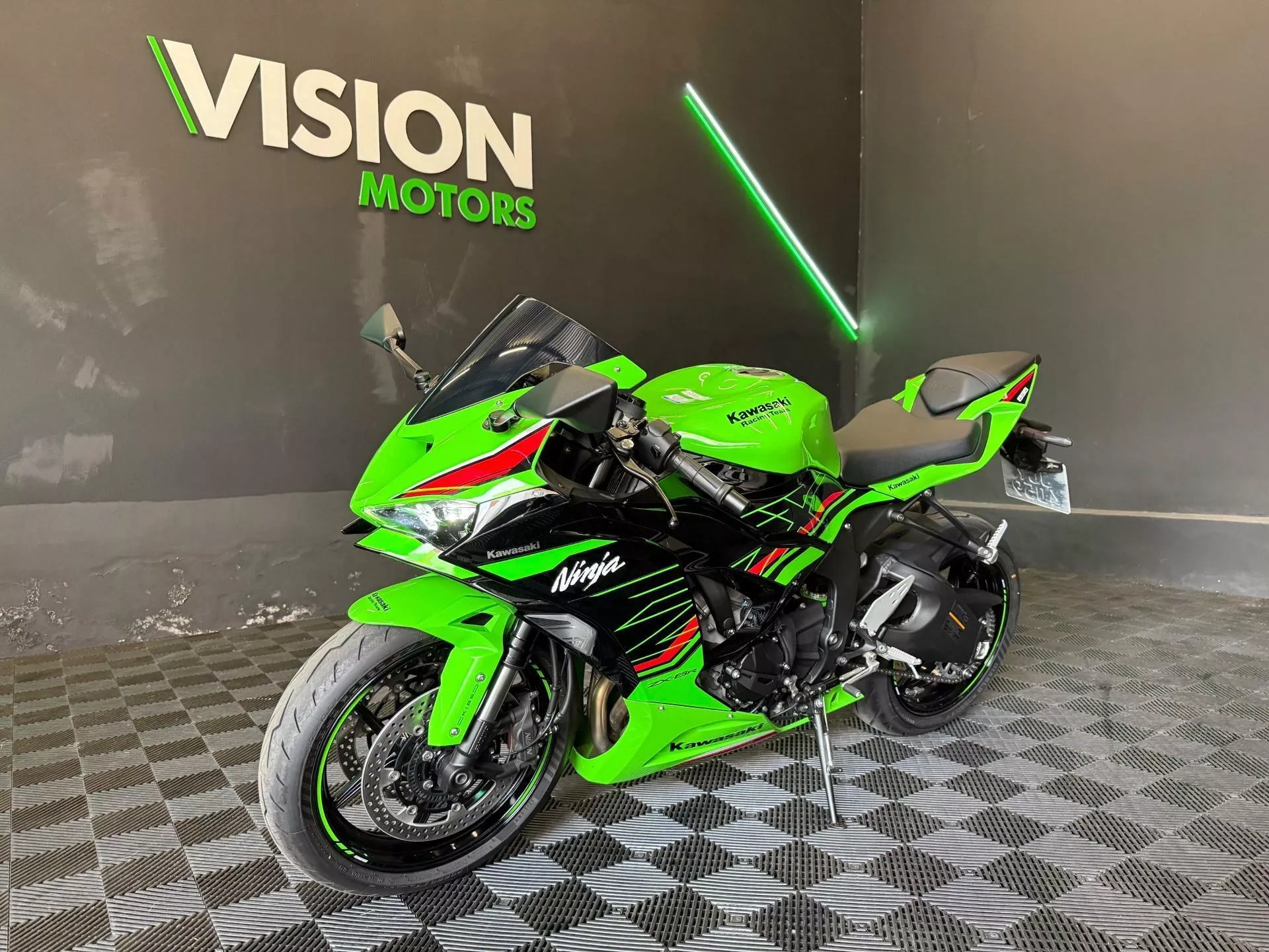 106 Motos Kawasaki Ninja à venda