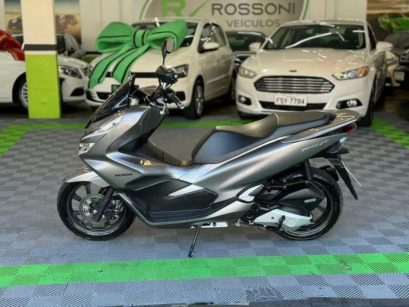 Moto Honda PCX 150 - 2019 - 726083 - Londrina PR | Moto.com.br