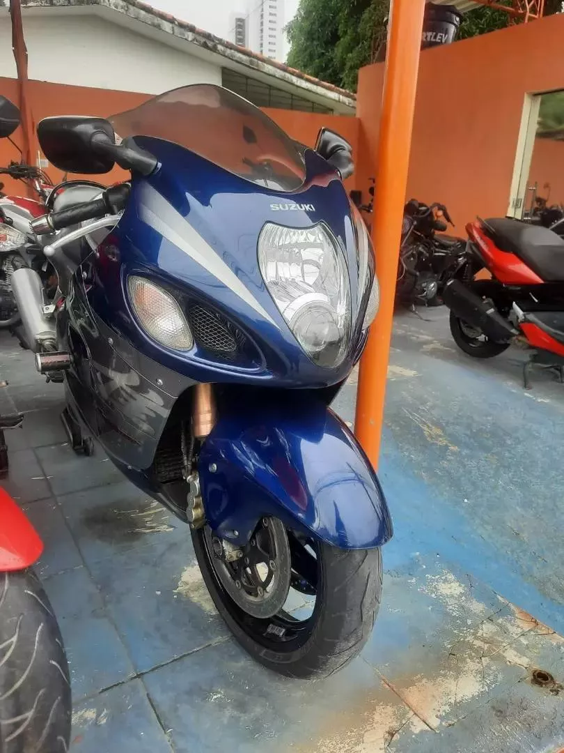 14 Motos Suzuki GSX 1300 R HAYABUSA à venda