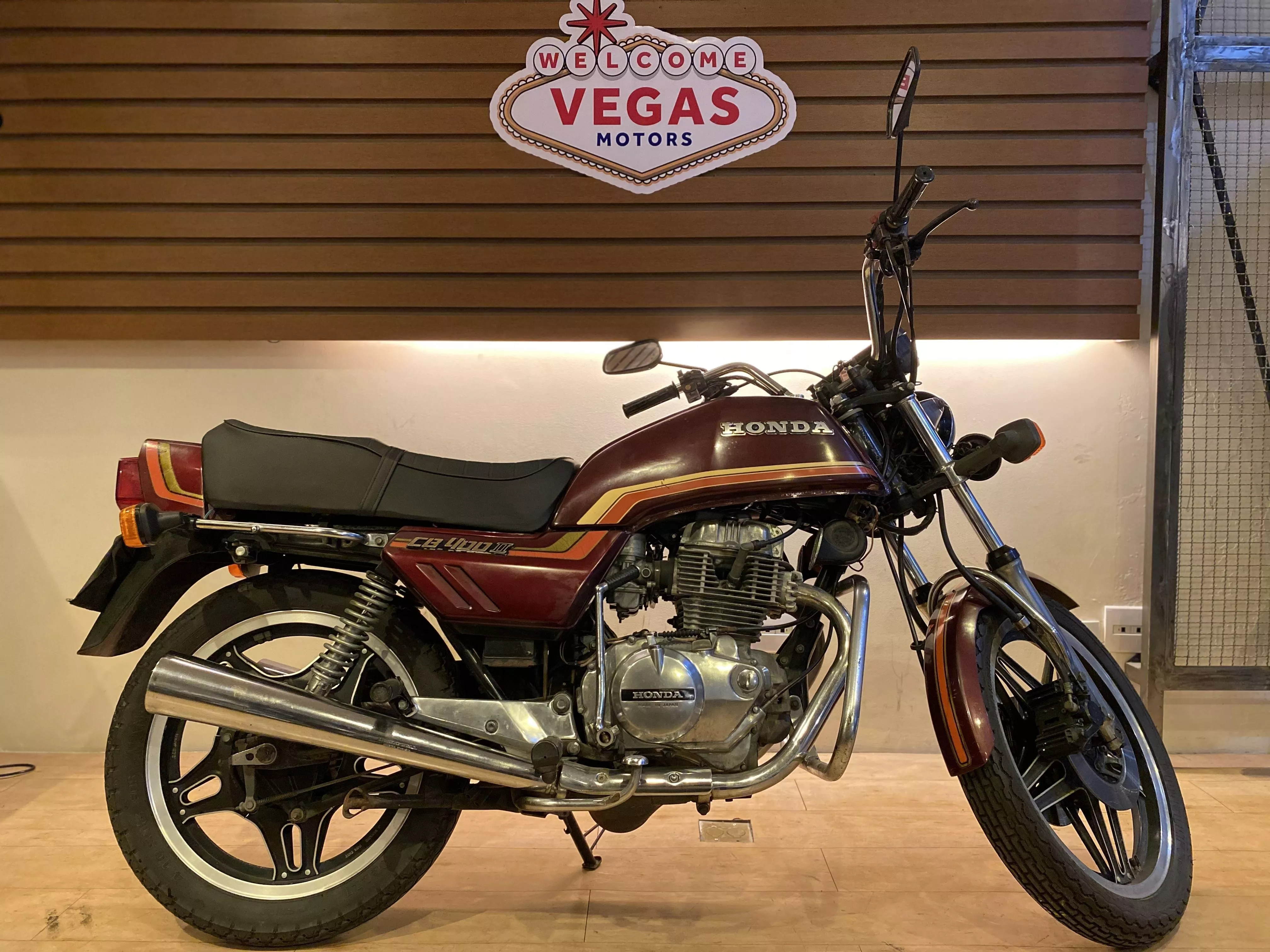 1 Motos Honda CB 400 à venda em Uberaba - MG