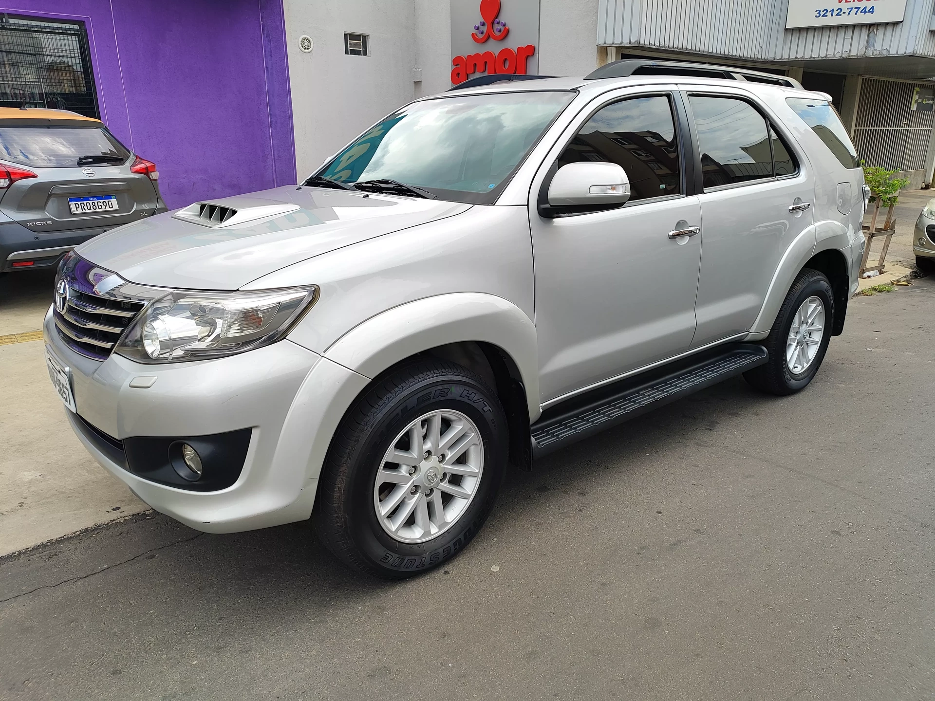 Carro Toyota Hilux SW4 3.0 SRV Turbo 2014 - 4607372 - Goiânia - GO