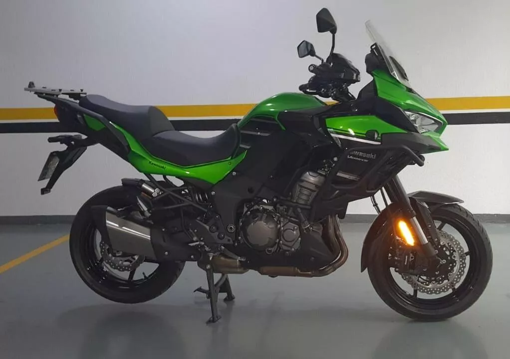 145 Motos Kawasaki Versys à venda